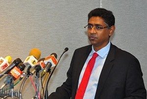 Deputy Minister Faizer Mustapha supports Maithripala - Sri Lanka