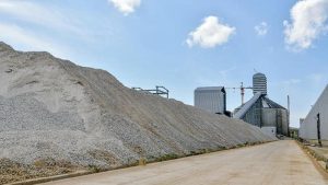 Sri Lanka's largest cement factory declared open in Hambantota | ONLANKA