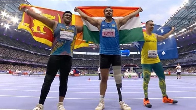 Samitha Dulan wins Silver and sets World Record at Paris 2024 ...