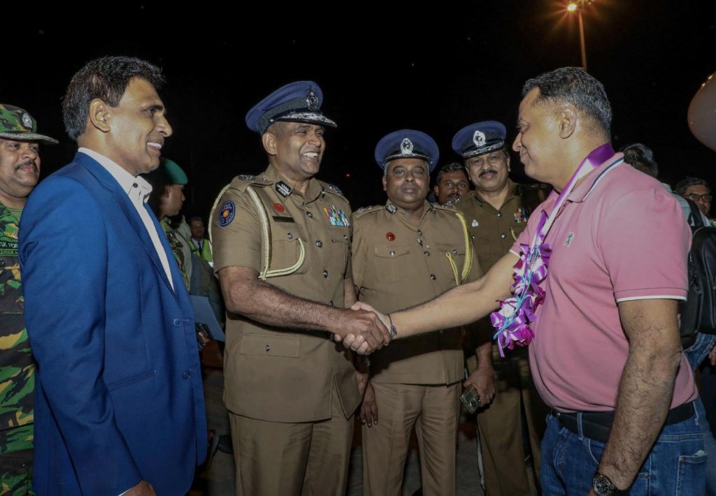 Five major underworld figures, including Kehelbaddara Padme, deported ...