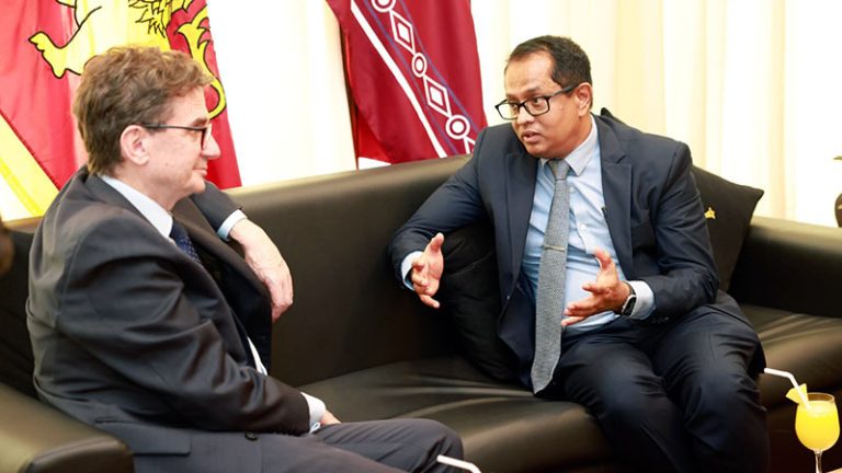 Sri Lanka - New Zealand talks focus on trade, tourism, dairy - Sri Lanka